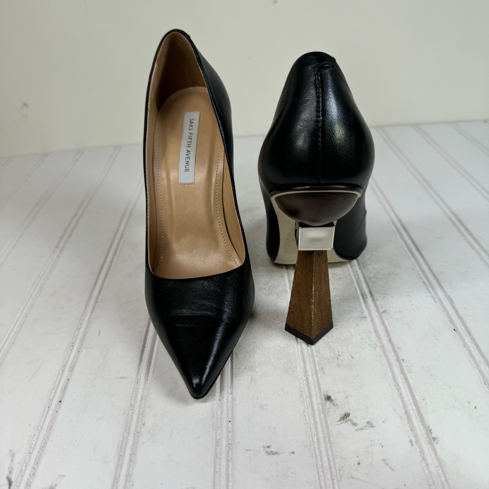 Saks Fifth Avenue Black Leather Triangle Heels - Gem